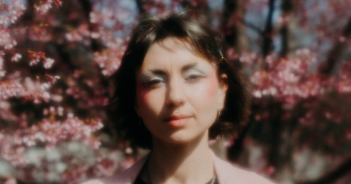 Sara Mae | The Poetry Foundation