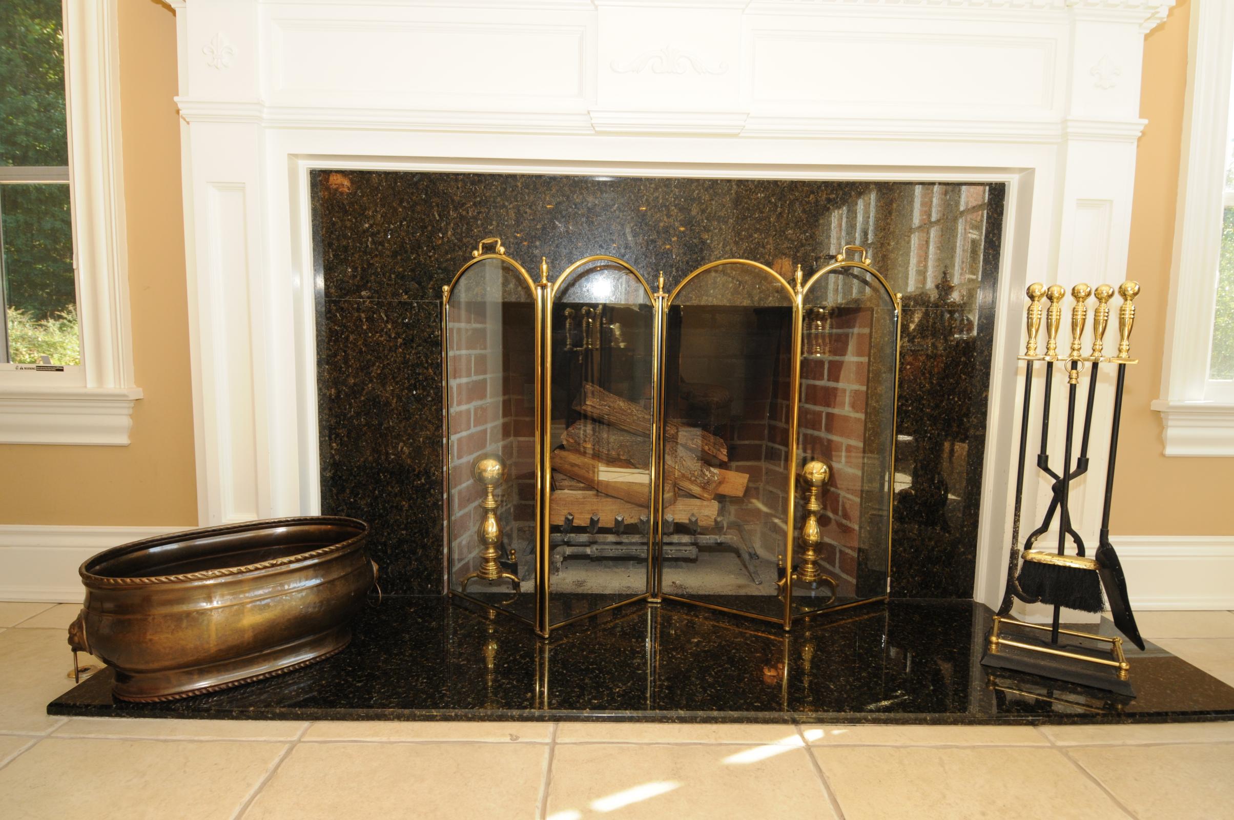 241 Wood Turtle Run Norwood, NJ 07648