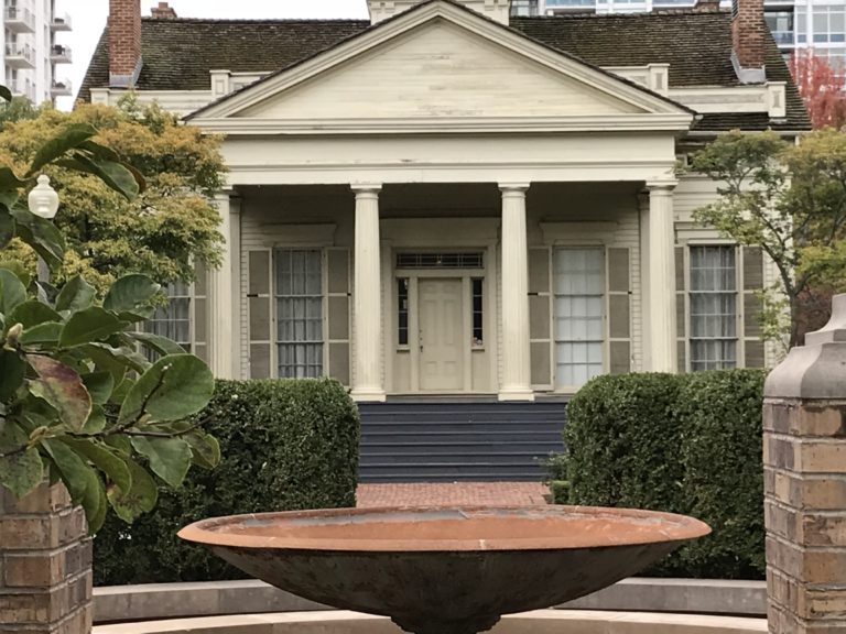 Exploring Prairie Avenue in Chicago, IL | Globalphile