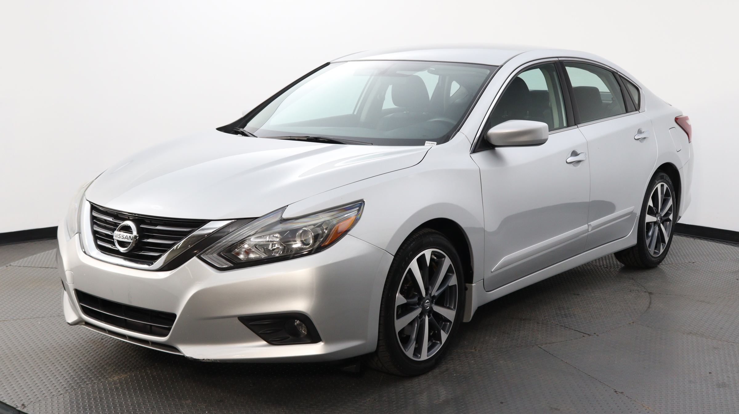 Used 2017 NISSAN ALTIMA 2.5 SR for sale in MIAMI | 123963