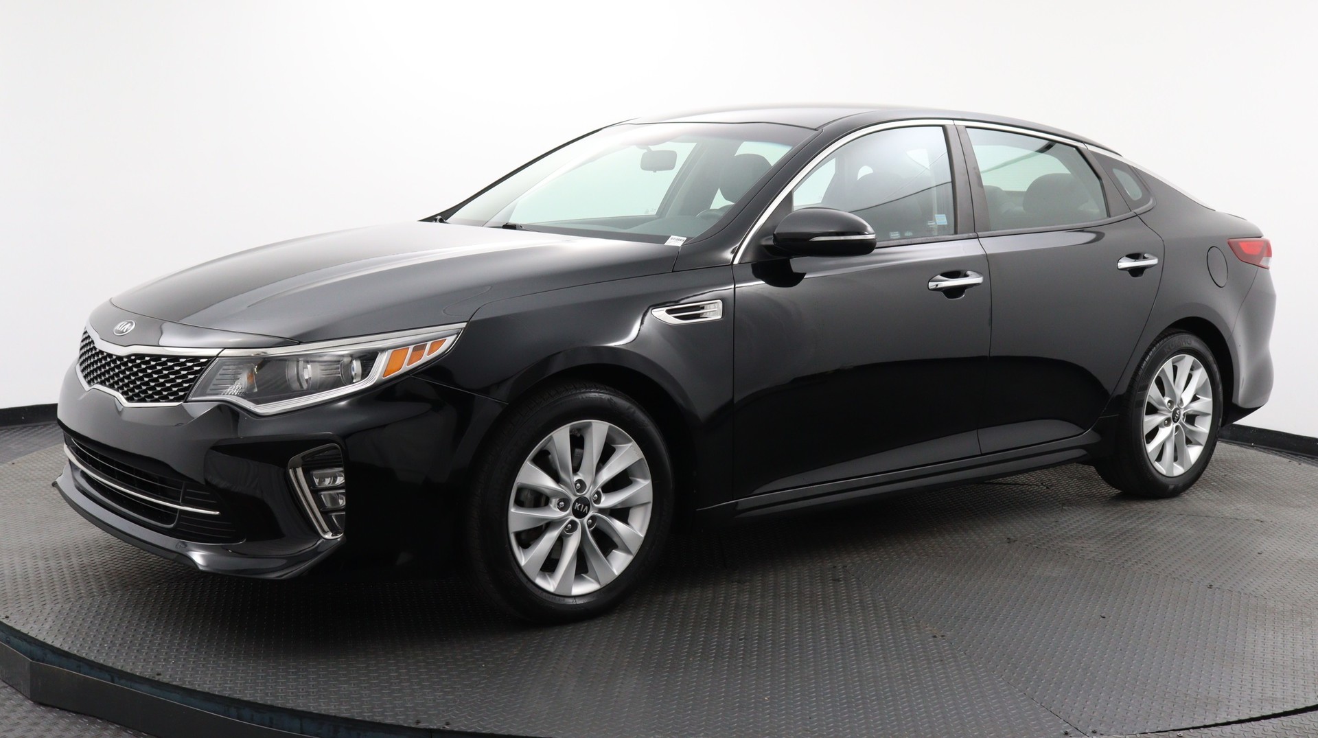 Used 2018 KIA OPTIMA S for sale in MIAMI | 127908
