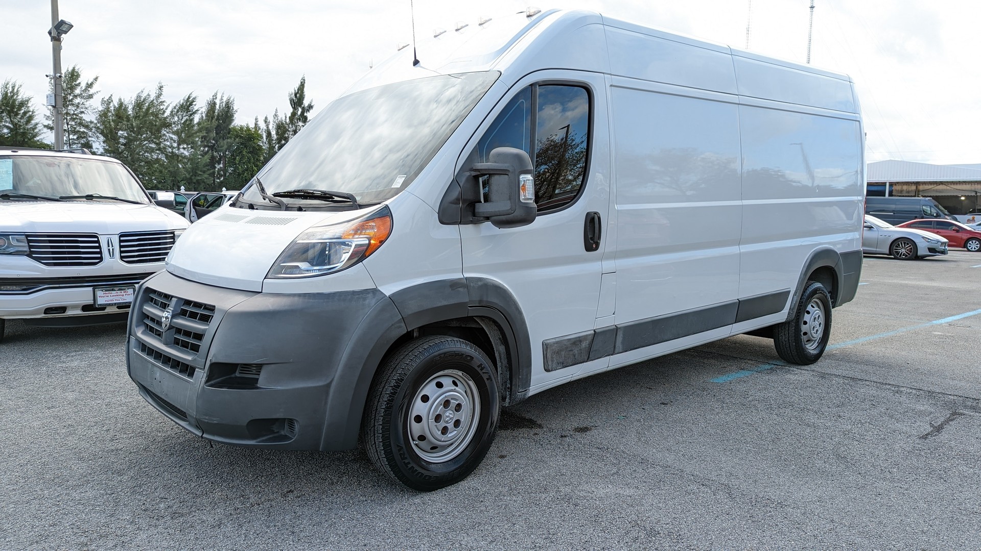 Used 2015 RAM PROMASTER 2500 HIGH ROOF for sale in MIAMI | 130467