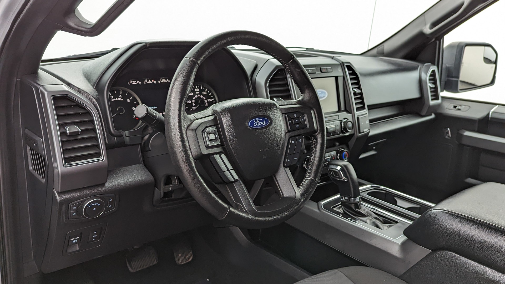 Used 2019 FORD F-150 XLT for sale in MARGATE | 130909