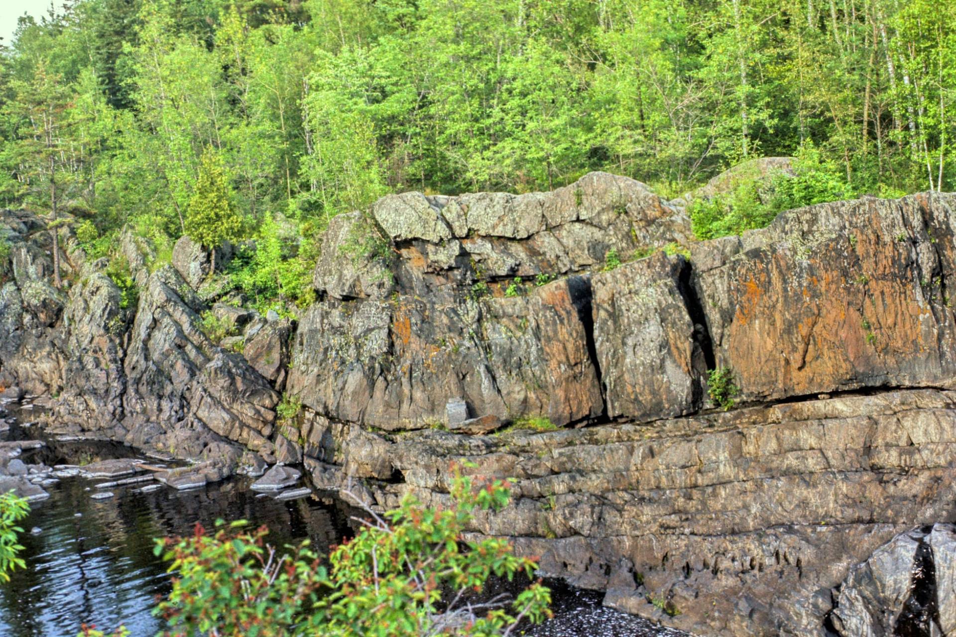 Dr. Bill's MN Geology Snapshots - Minnesota Mineral Club