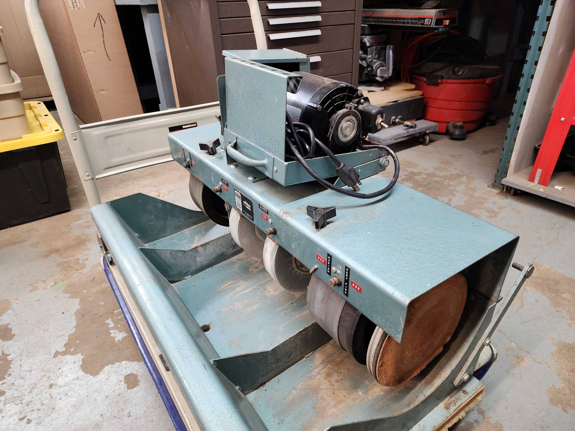 Raytech Cabbing Model GSP - 8AV - Minnesota Mineral Club