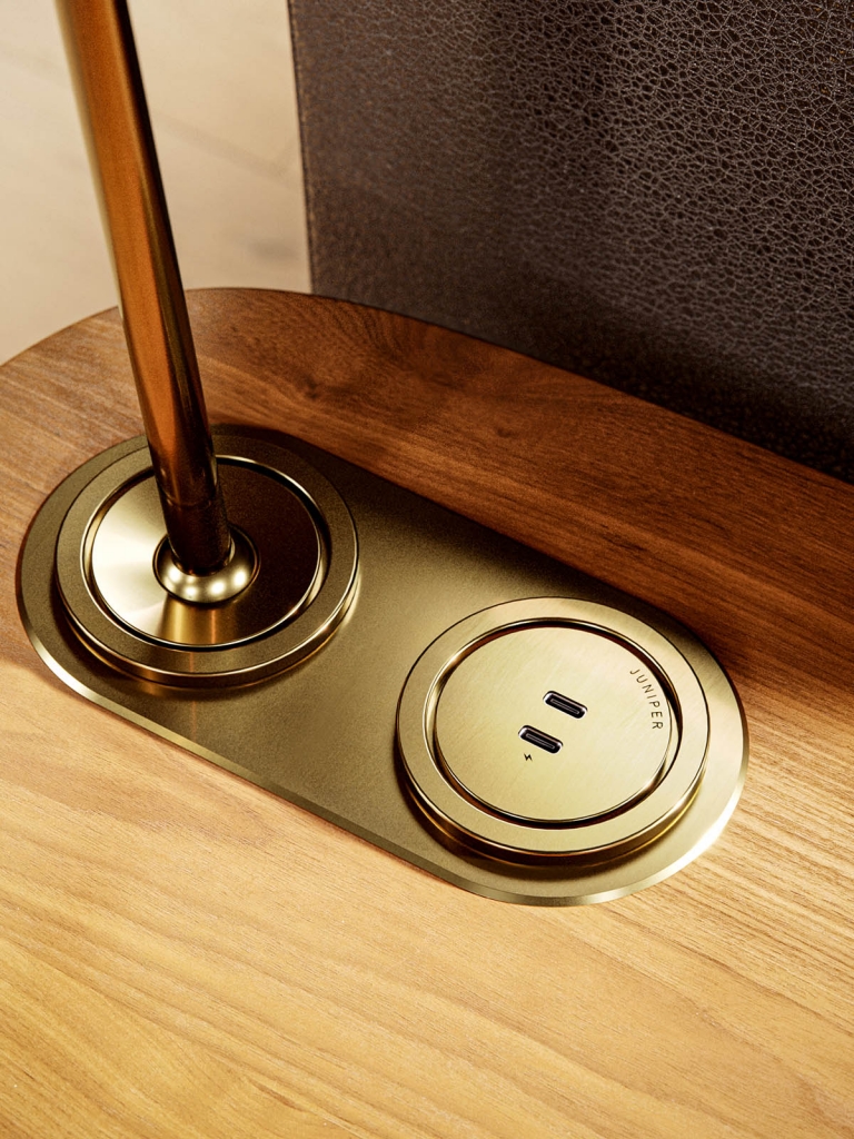 Legacy Ground Control Double USB-C Port