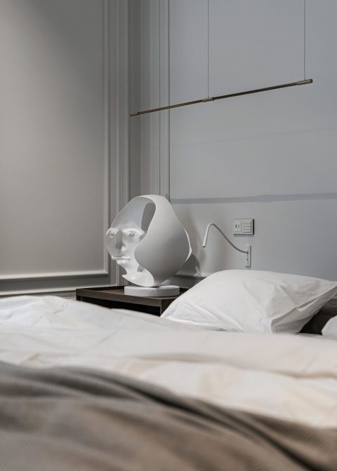 THIN Suspension & Floor Lamp Used in Colossus Apartment