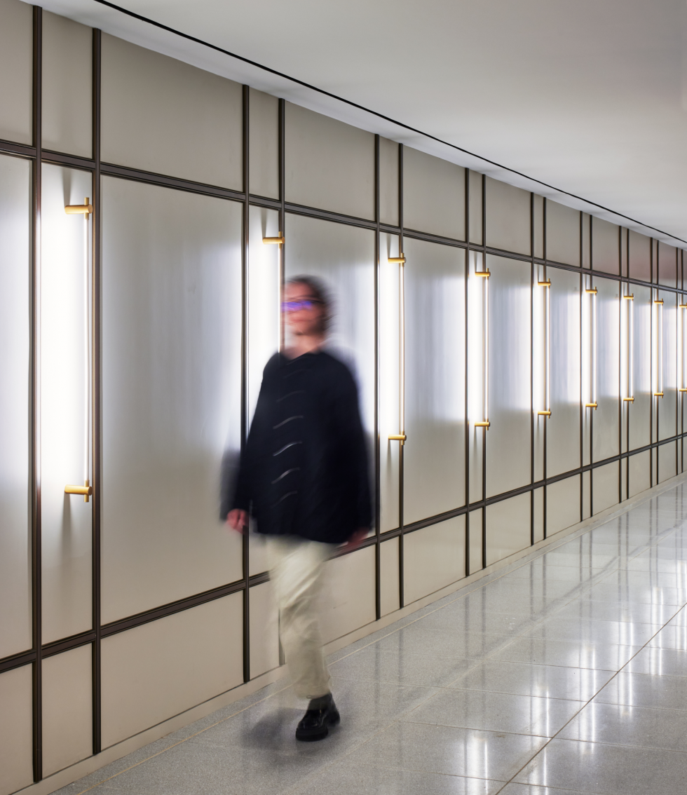 THIN Linear – Surface Mount at 111 Wall Street