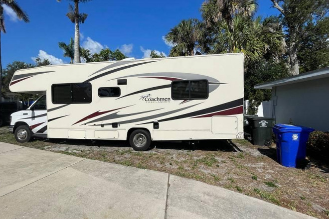 RVs For Sale in Fort Myers, Florida at RVCrazy.com