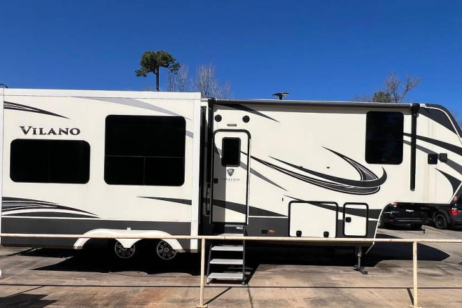 RVs For Sale in The Woodlands, Texas at RVCrazy.com