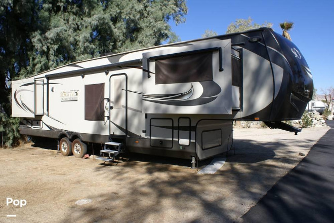 Solstice 376FL5 RVs For Sale at RVCrazy.com