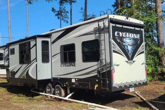 Cyclone 4007 HD Edition RVs For Sale at RVCrazy.com