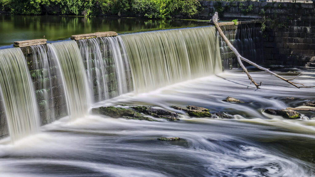 Top 10 Waterfalls in Rhode Island - RVshare.com