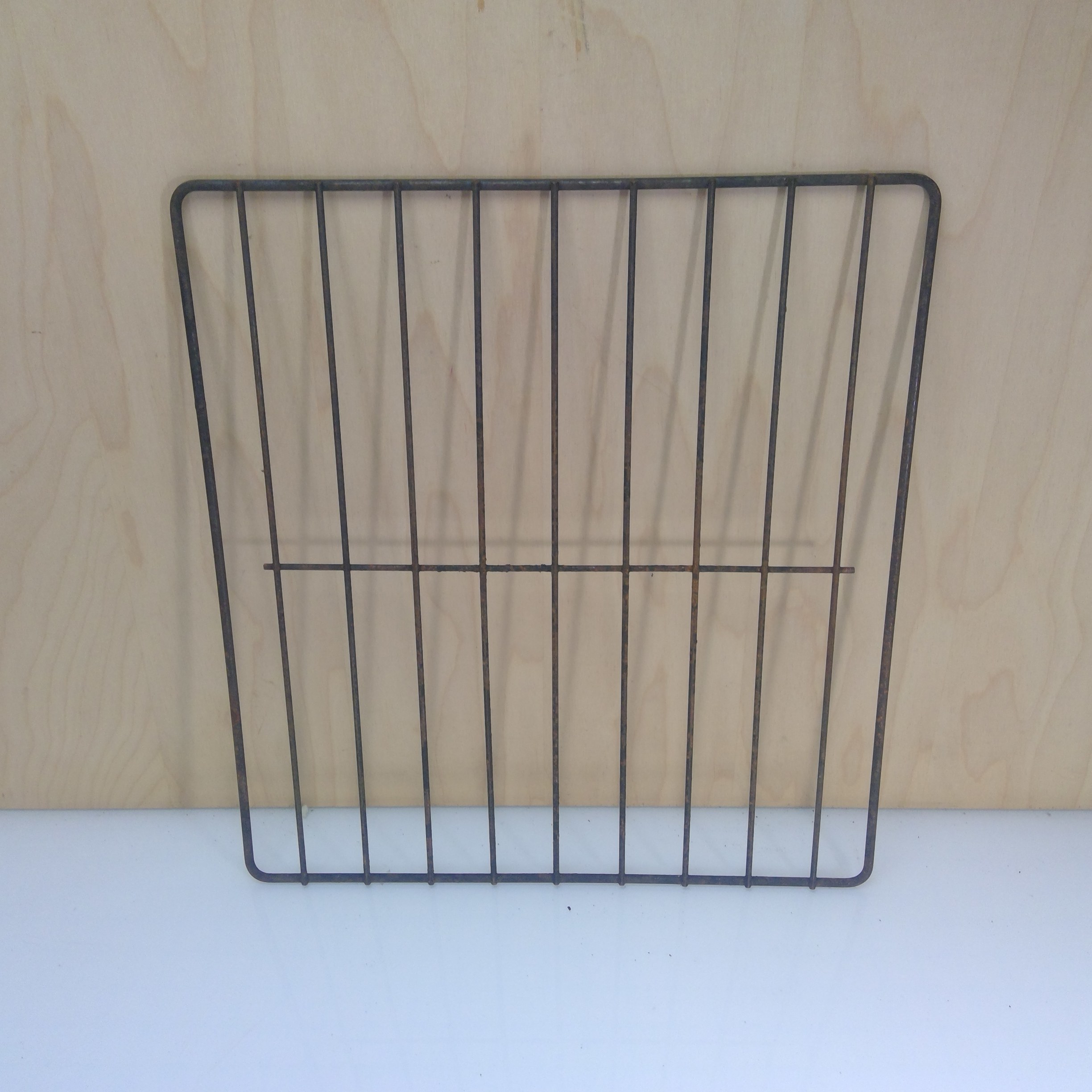 ANTIQUE White Star 1420 LD Gas Stove | Oven Rack - Lorain Furniture