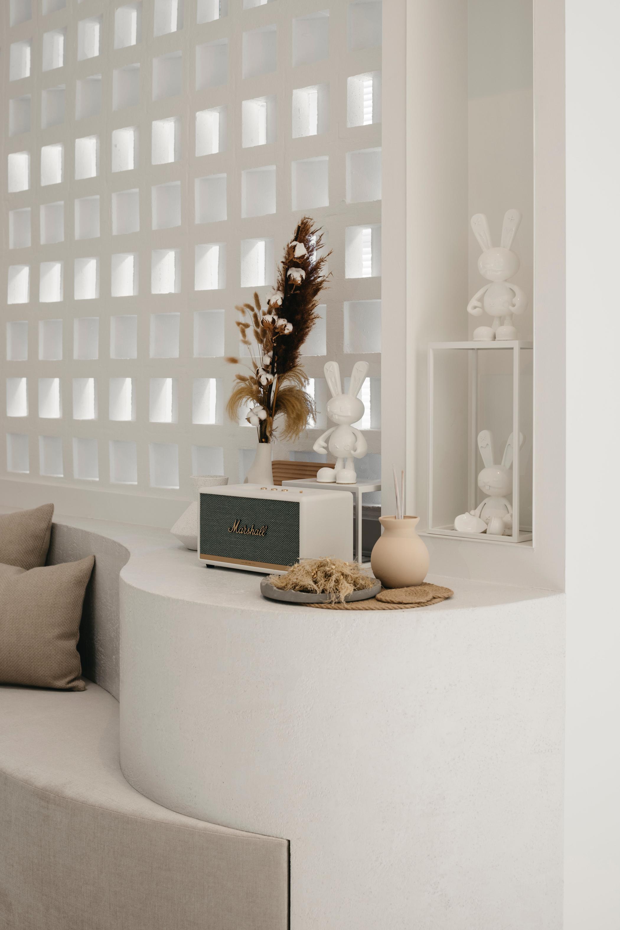 The Trend Of Arches And Curves, Is It Here To Stay?