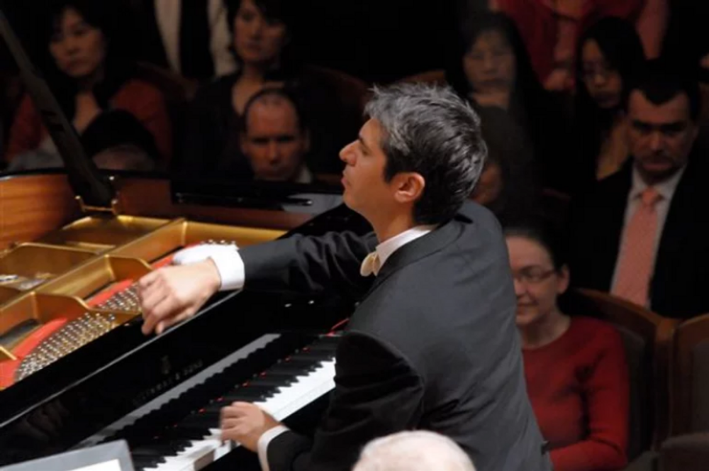 Rustem Hayroudinoff | Stagetime