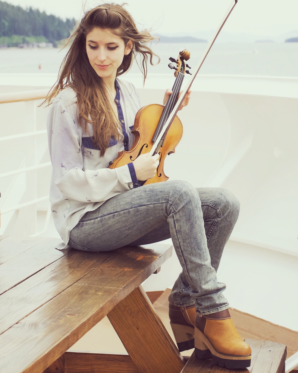 Sabrina Tabby | Stagetime