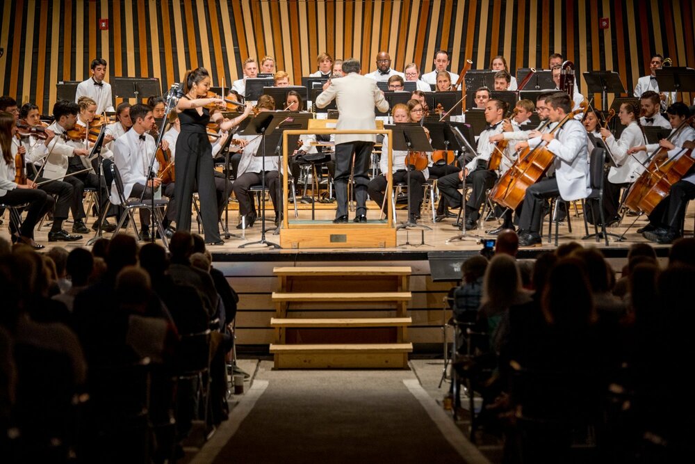 Mina Hong | Stagetime