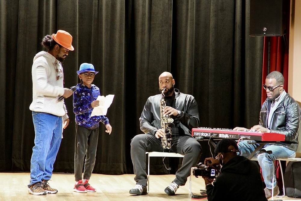 damont combs | Stagetime