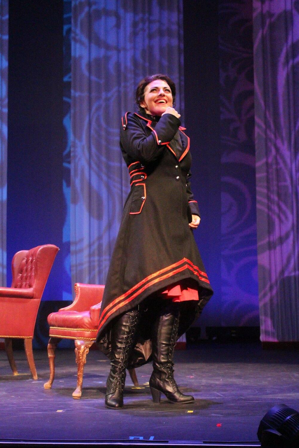 Elena Stabile | Stagetime