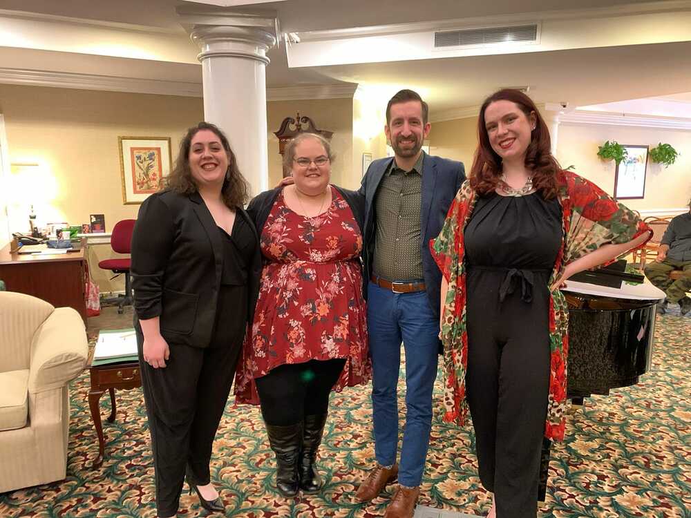 Laura Isabella | Stagetime