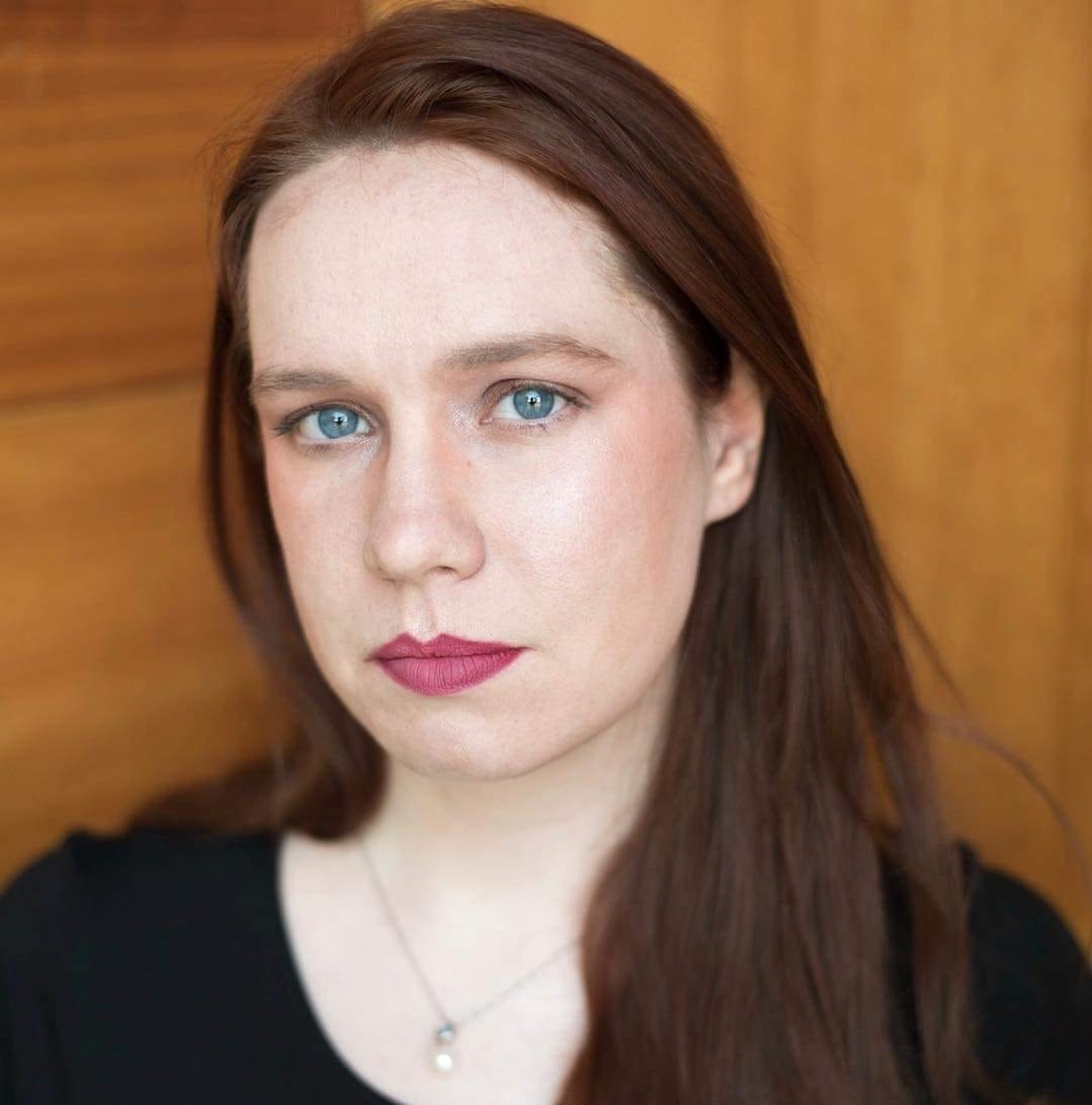 Laura Isabella | Stagetime