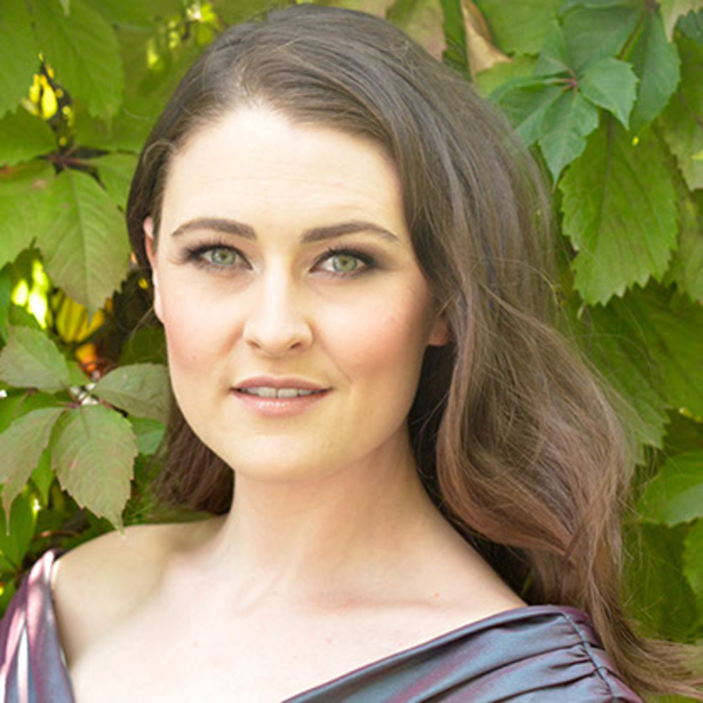 Caitlin Wood | Stagetime