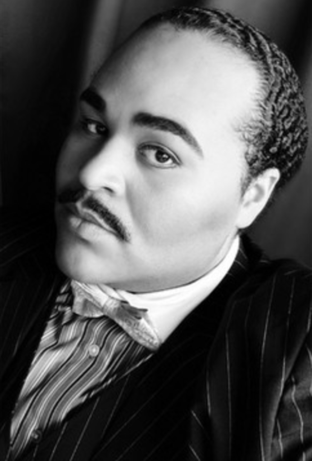 Elliott Paige | Stagetime