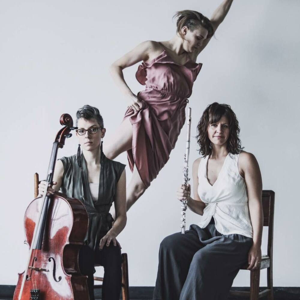 Emma Koi | Stagetime