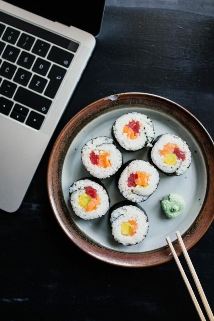 Top 20 Best Sushi WordPress Theme - Website Tips and Tutorials