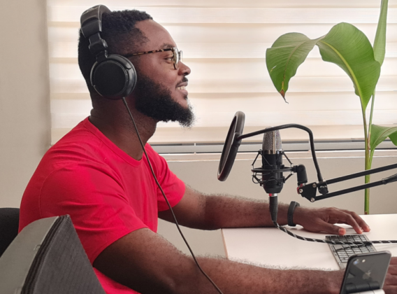 How to Start a Christian Podcast - Website Tips and Tutorials