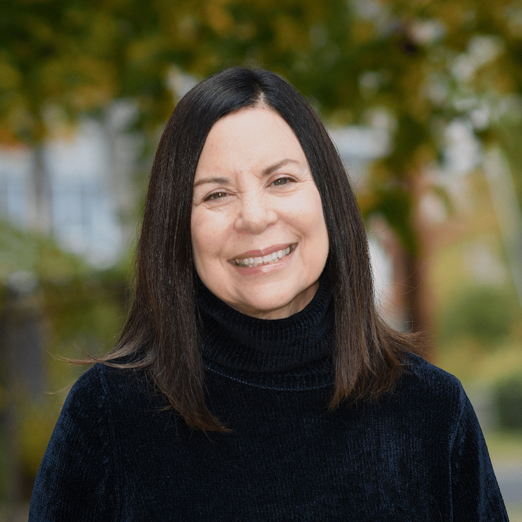 Meet Robyn - WebTalkRadio.net