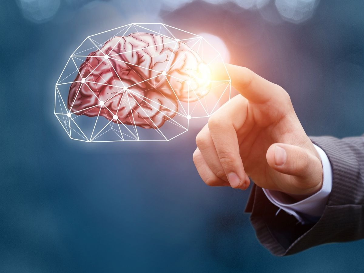 034. Asking Powerful Questions, Mindset & Perspective - WebTalkRadio.net